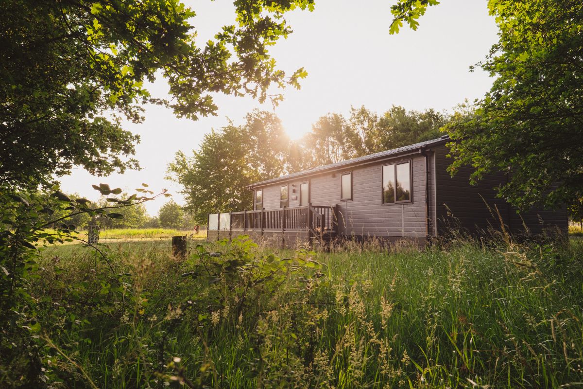 Bredon View Holiday Park. Hot tub lodges in Worcestershire