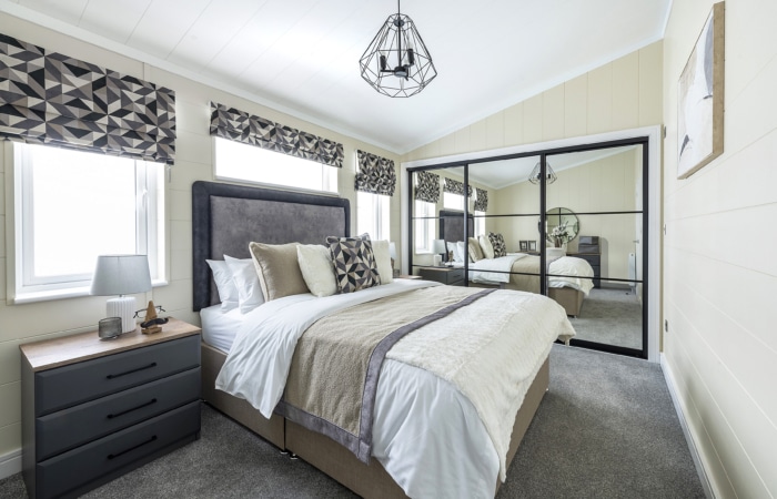 2025 Omar Kingfisher Lodge - Dacre Lakeside Park