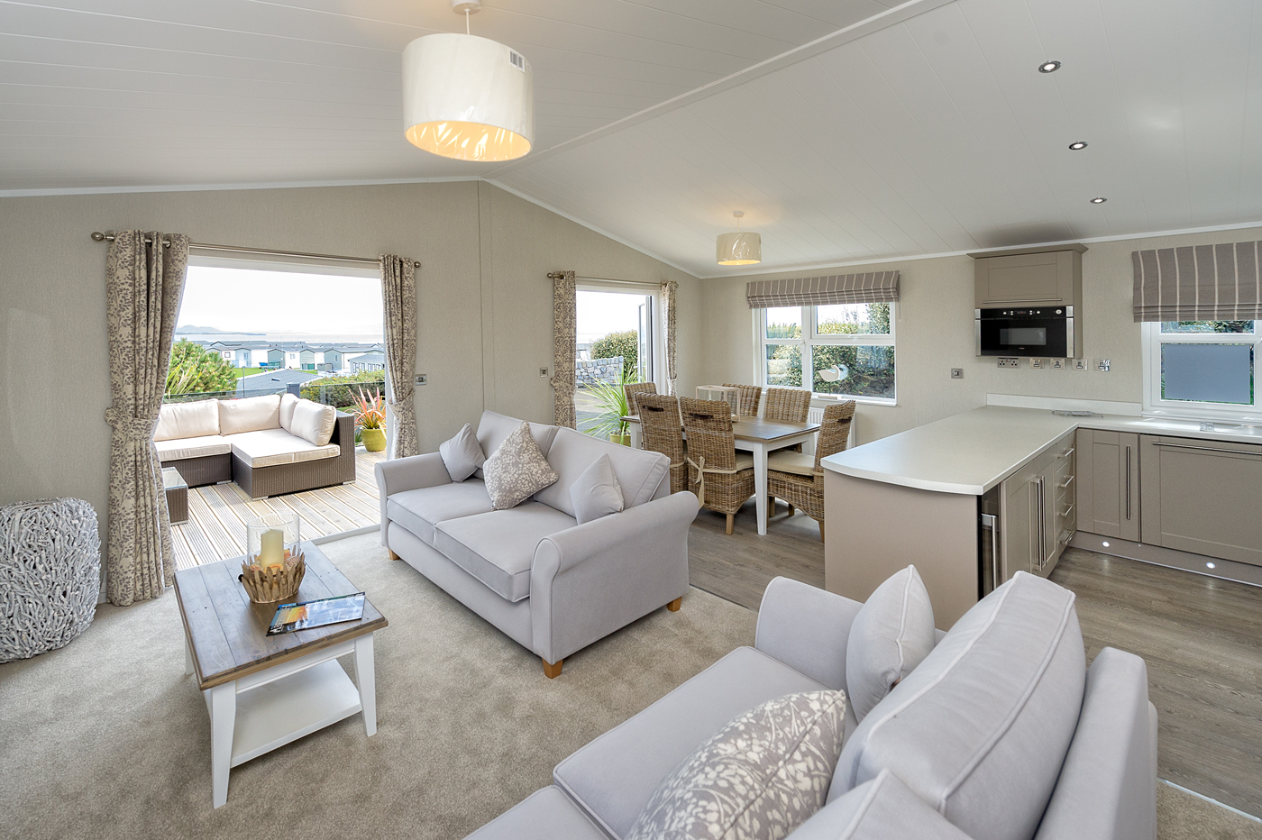 Gimblet Rock Holiday Park in North Wales. Holiday Lodges by the sea