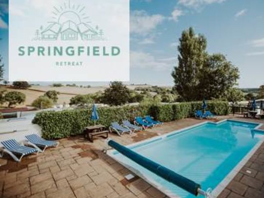 Springfield Retreat - Holiday Lodge Park in Devon, South West England