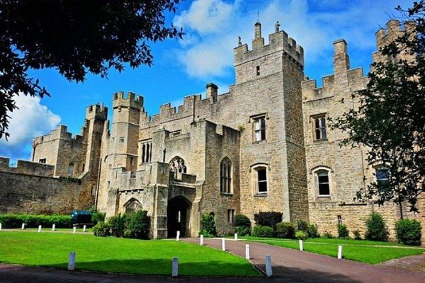 Witton Castle Country Park - Holiday Lodge Park in Durham, North of England