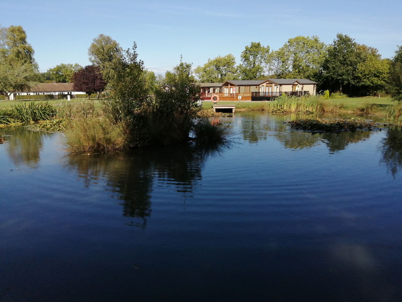 Yaxham Waters. Fishing lodges for sale and rent in Norfolk